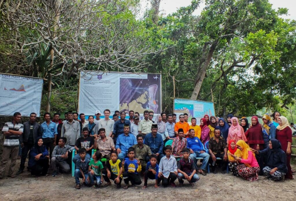 Masyarakat kampung Darawa mula menguruskan perikanan sotong mereka ...